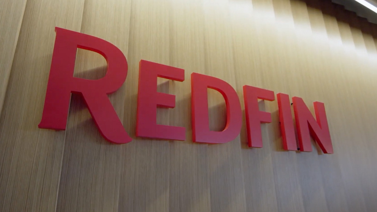 Redfin looks to experiment with a new brokerage compensation model